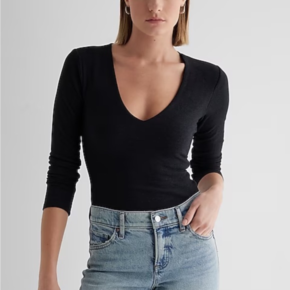 Express | Tops | Express Xs Body Contour Cozy Vneck Long Sleeve ...